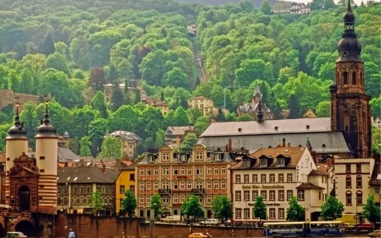 Best Day Trips From Amsterdam To Germany (2023 Guide) - AboutTheNetherlands