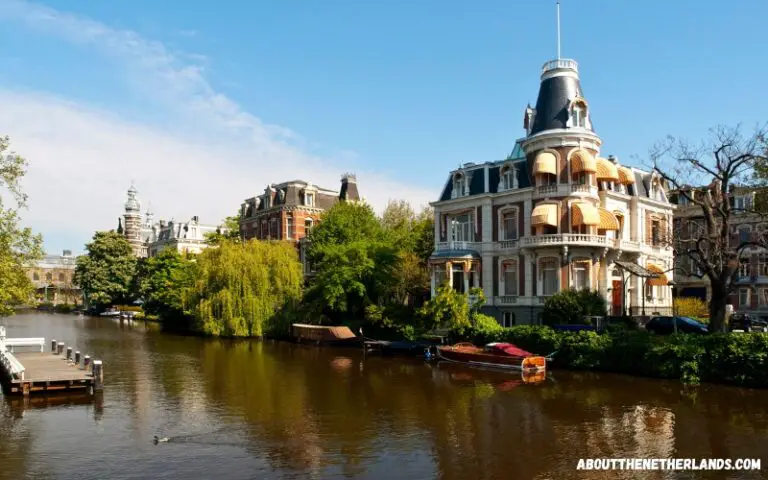 Why Are There Canals In Amsterdam? (Fully Explained) - AboutTheNetherlands